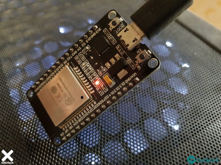 راه اندازی و کار با برد ESP32 بخش اول: شناخت برد و انواع آن - دیجی اسپارک